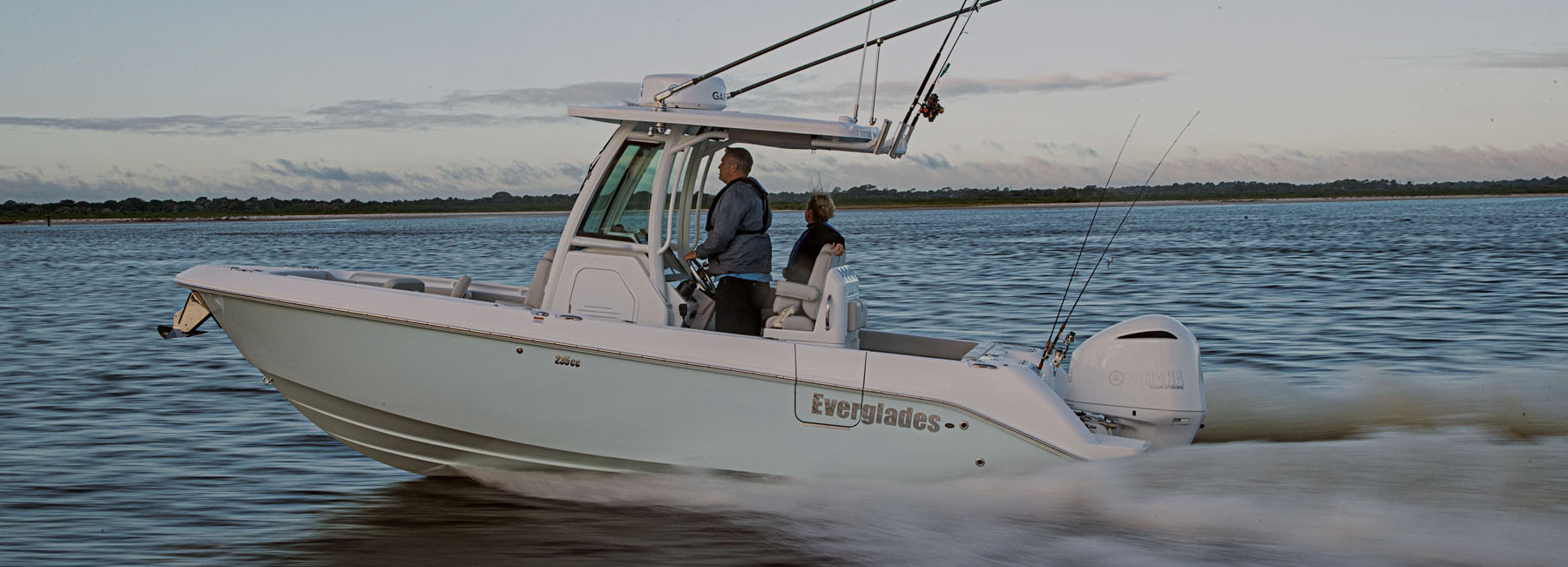 Tampa Bay Area Everglades 235 - Sovereign Boat Fleet